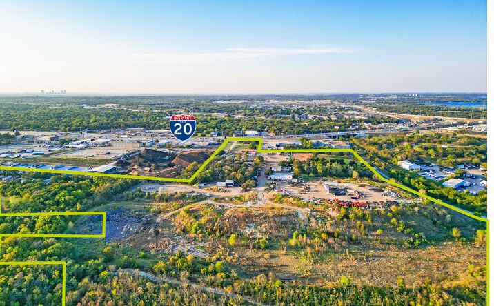 5201 E Loop 820 S, Fort Worth, TX 76119 | Crexi.com