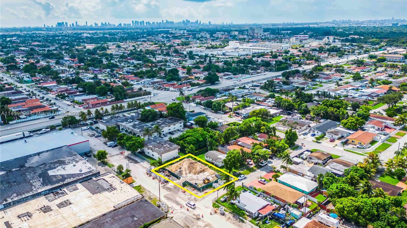 444 W 17 Street, Hialeah, FL 33010 | Crexi.com