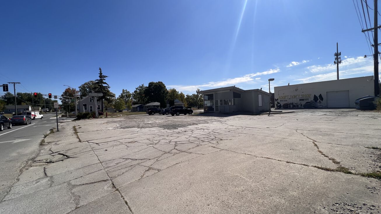 612 E Pettit Ave, Fort Wayne, IN 46806 | Crexi.com 612 E Pettit Ave, Fort Wayne, IN 46806 | Crexi.com