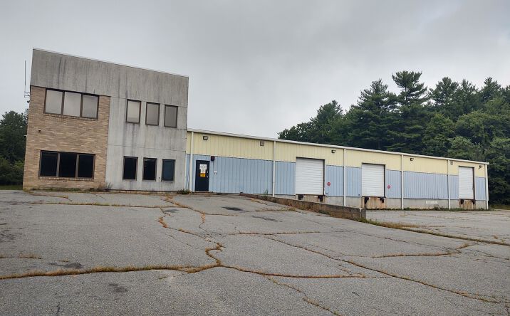 255 SAMUEL BARNET BLVD New Bedford MA 02745-1220 APN: DART M:0084 B ...