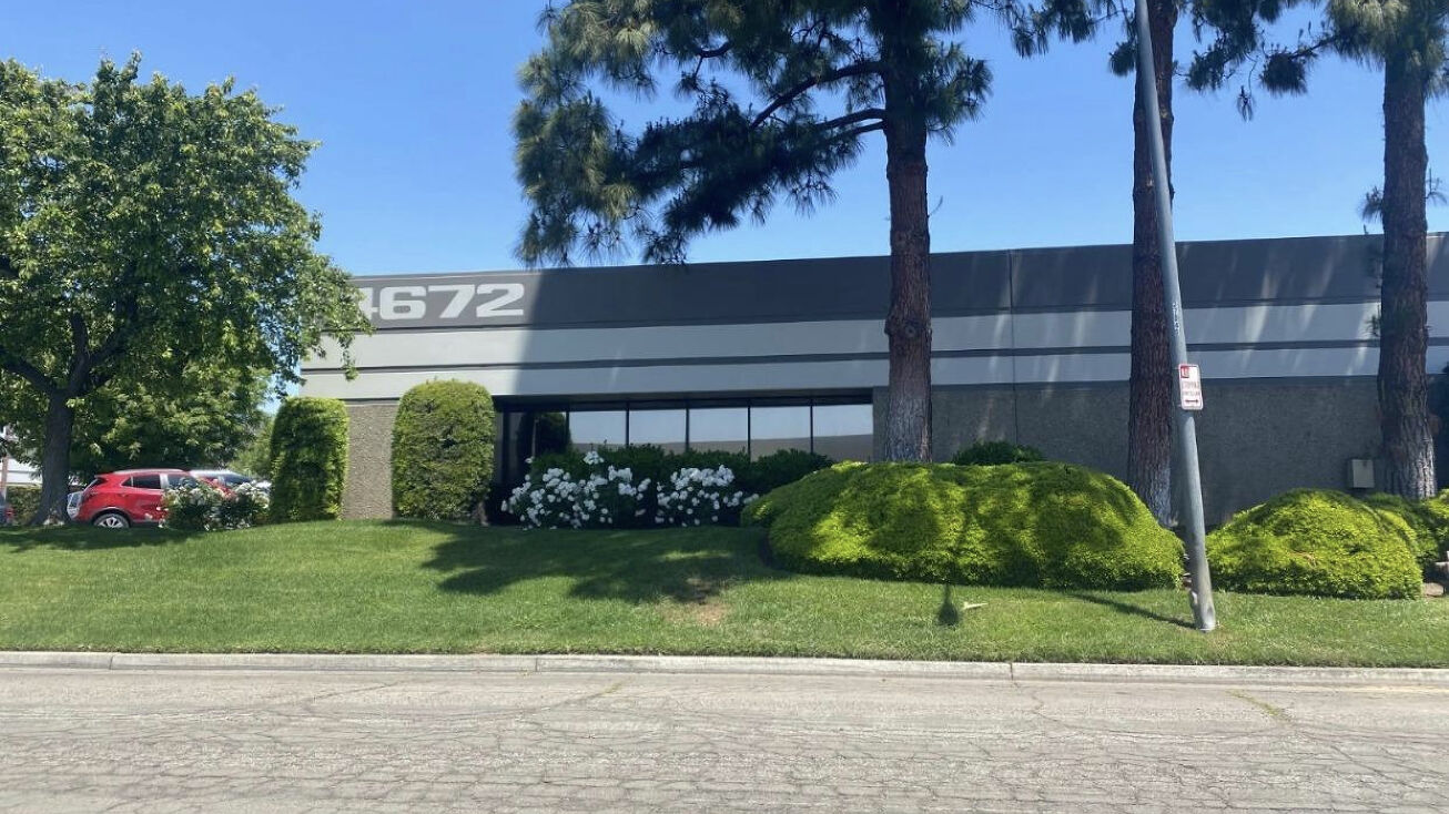 4672 W Jennifer Ave, Fresno, CA 93722 | Crexi.com