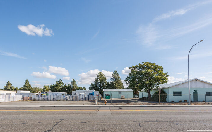 707 S OREGON AVE Pasco WA 99301-4322 APN: 112116139 | Crexi.com