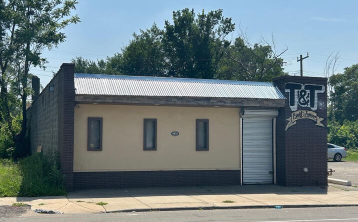 8833 Fenkell Ave, Detroit, MI 48238 | Crexi.com