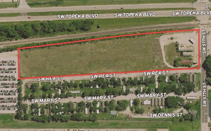 416 SW 57th St, Topeka, KS 66609 | Crexi.com