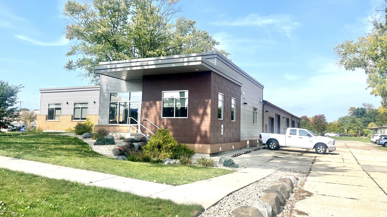 4906 Femrite Dr, Madison, WI 53716 | Crexi.com