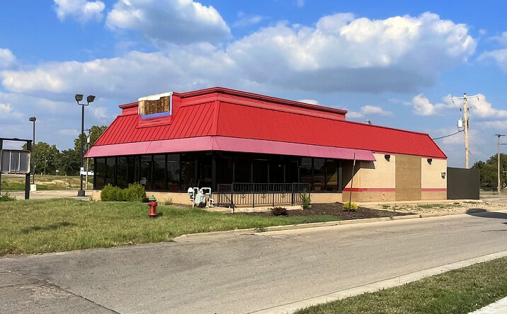 2025 NW Topeka Blvd, Topeka, KS 66608 | Crexi.com