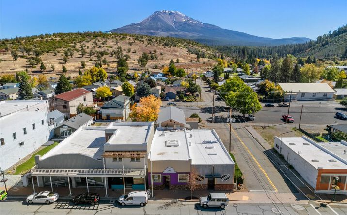 211 Main St, Weed, CA 96094 | Crexi.com