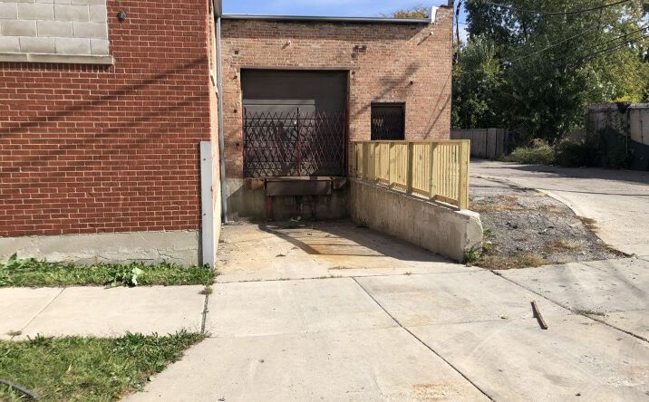 4157 W KINZIE ST Chicago IL 60624-1715 APN: 16104020020000 | Crexi.com