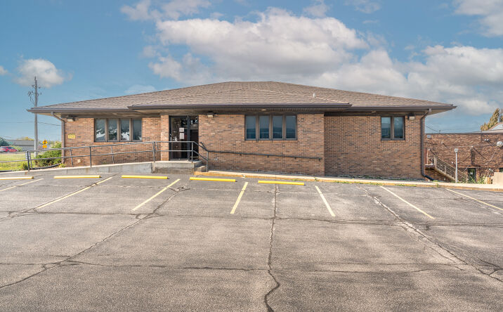 501 W 4th St, Waterloo, IA 50701 | Crexi.com