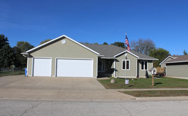 413 N Lori, Shell Rock, IA 50670 | Crexi.com