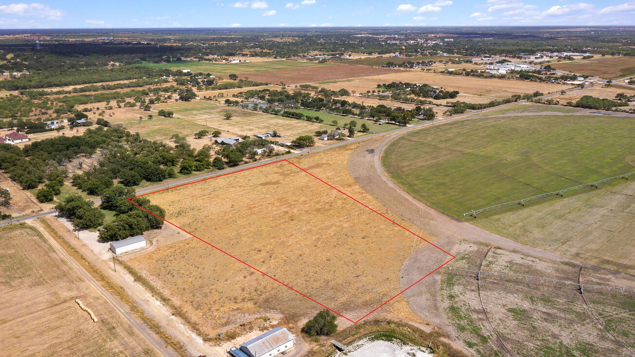 Co Rd 5710, Devine, TX 78016 | Crexi.com