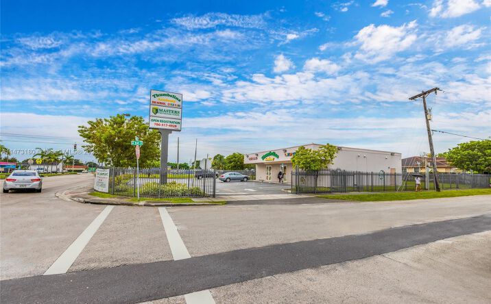 8380 NW 22ND AVE Miami FL 33147-4102 APN: 30-3110-065-0030 | Crexi.com