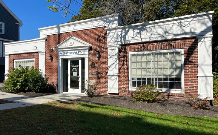 12 Merrimac Square, Merrimac, MA 01860 | Crexi.com