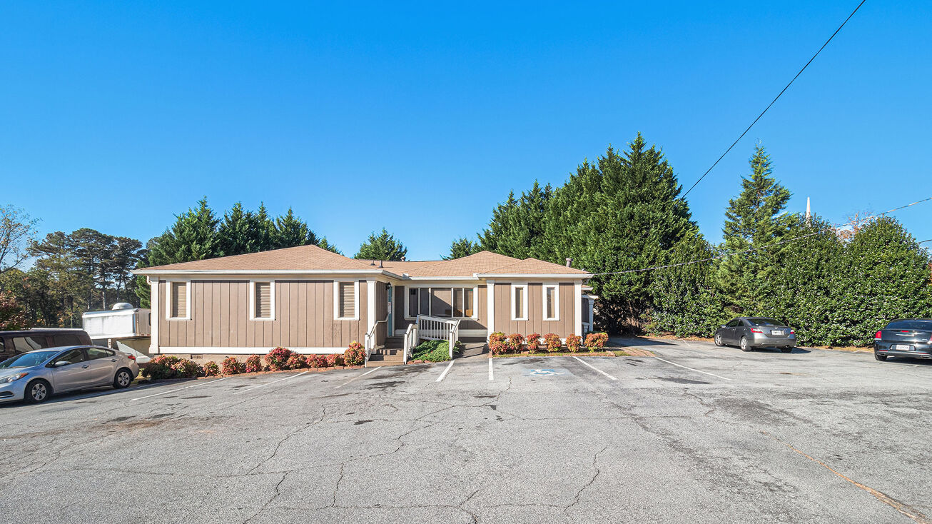 4537 Covington Hwy, Decatur, GA 30035 | Crexi.com