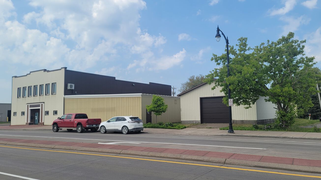 431 Tower Ave, Superior, WI 54880 | Crexi.com