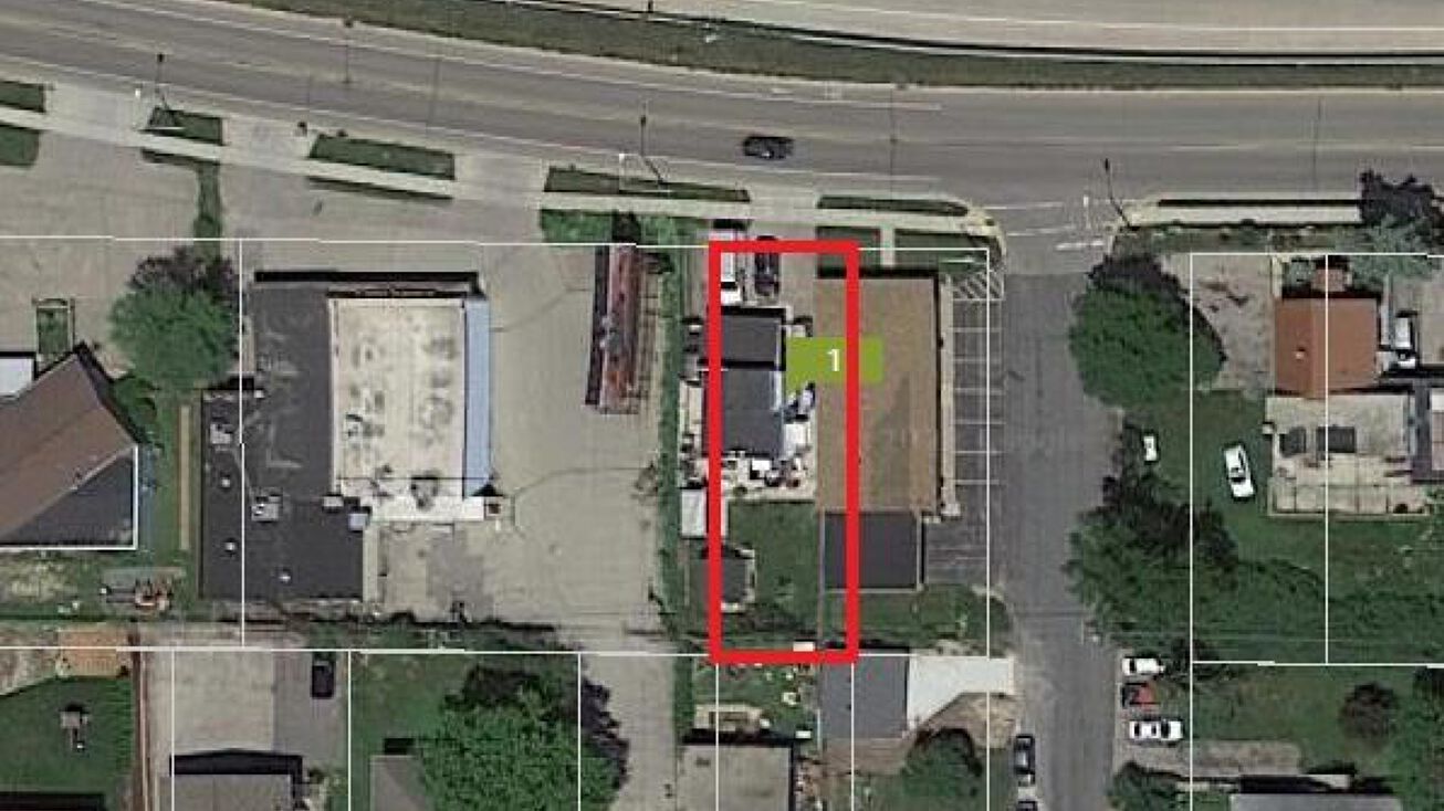 4273 W Beltline Hwy, Madison, WI 53711 | Crexi.com