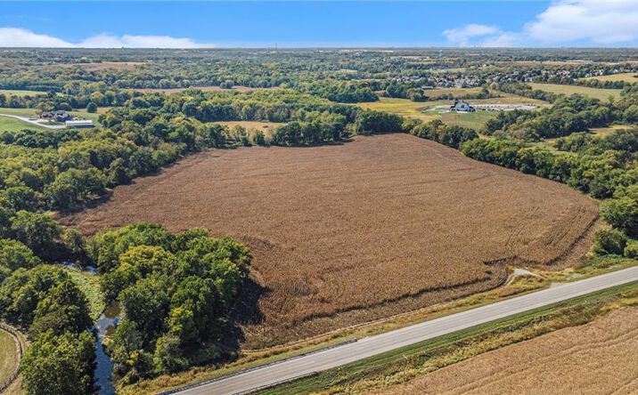 92 Highway, Smithville, MO 64089 | Crexi.com