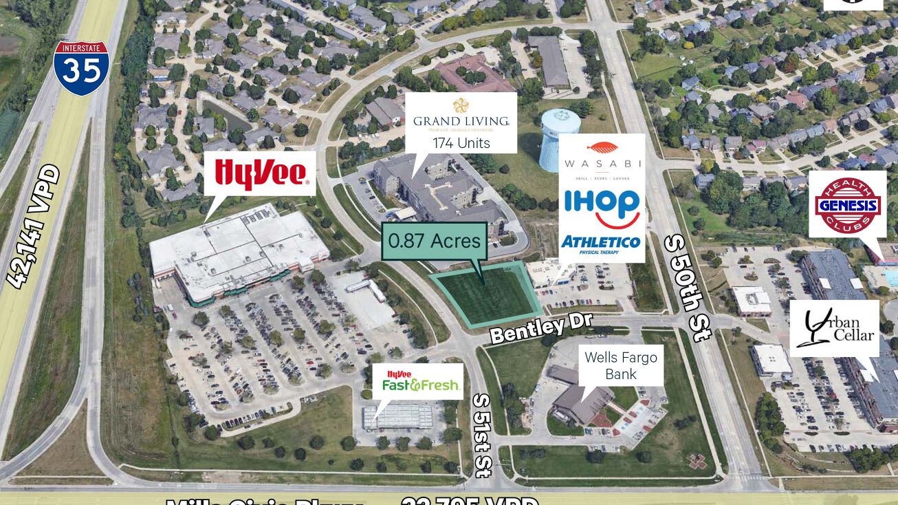 5045 Bentley Dr, West Des Moines, IA 50265 | Crexi.com