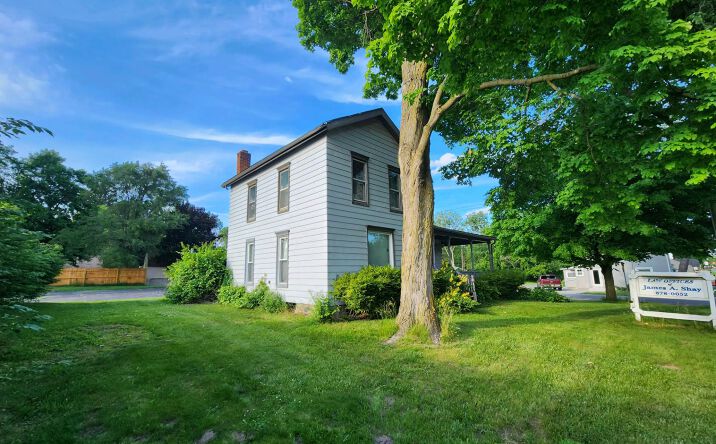 103 E Main St, Pinckney, MI 48169 | Crexi.com