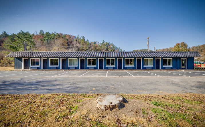 7052 E Lamar Alexander Pkwy, Townsend, TN 37882 | Crexi.com