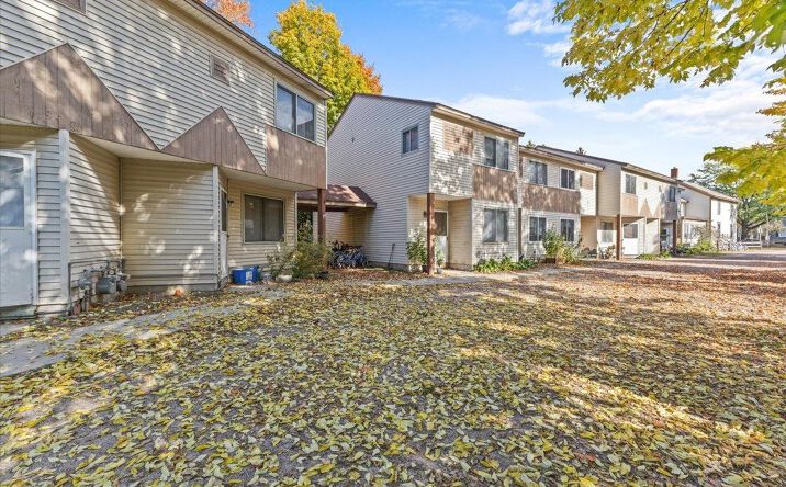 31 HYDE ST Burlington VT 05401-4051 | Crexi.com