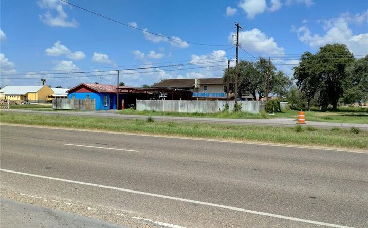 8713 E HWY 107 San Carlos TX 78542 | Crexi.com