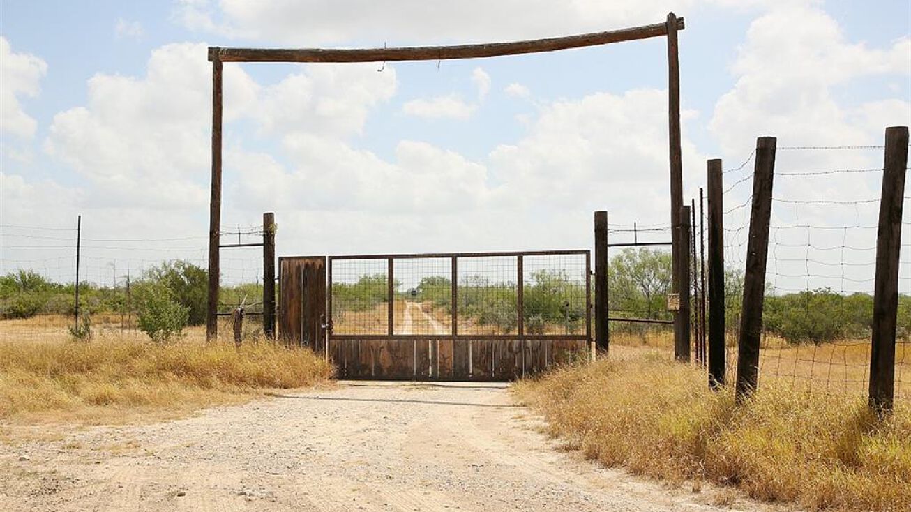 0 NE Loma Blanca Road NE, Roma, TX 78584 | Crexi.com