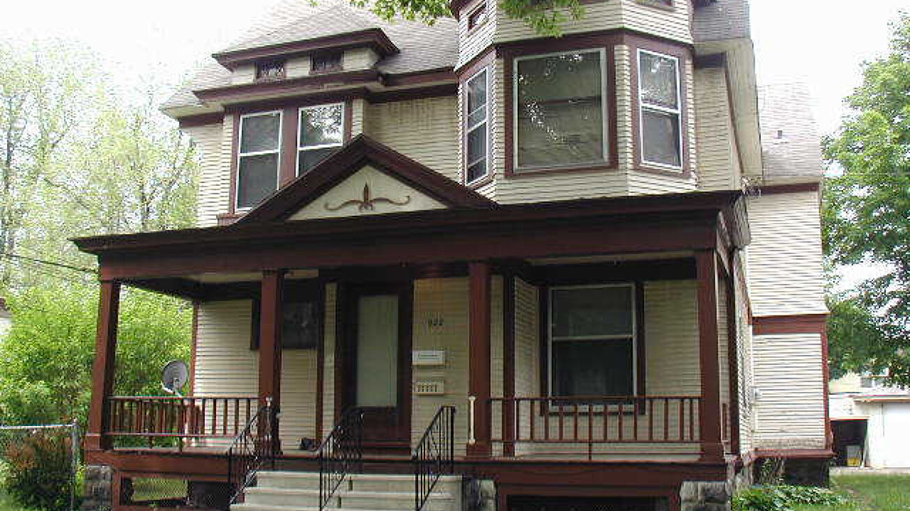 922 S Park St, Kalamazoo, MI 49001 | Crexi.com