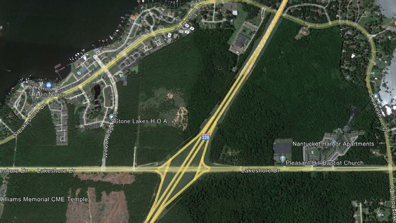 Northwest Corner of I-220 and Lakeshore Drive, Shreveport, LA 71119 ...