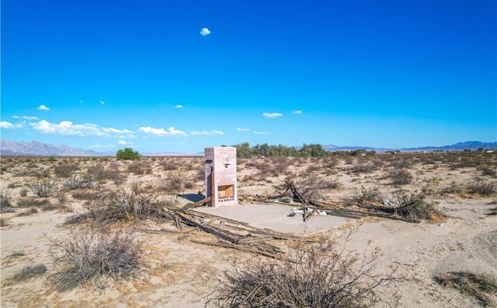 Pole Line Rd, Twentynine Palms, CA 92277 | Crexi.com