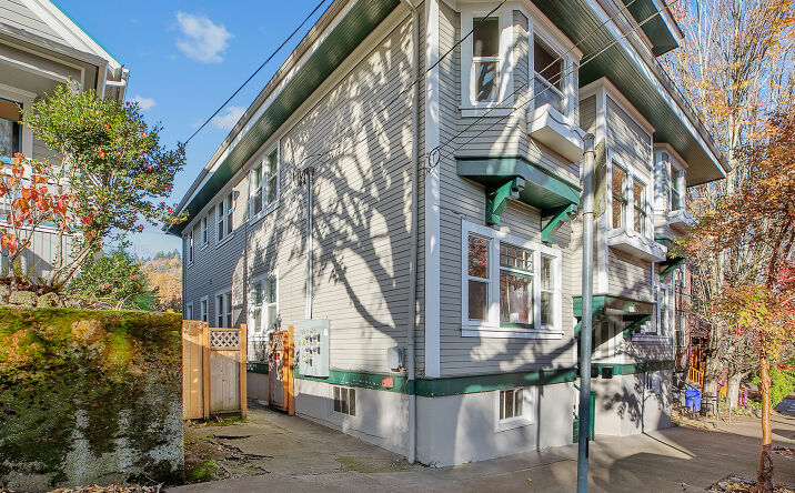 2717 SW 2nd Ave, Portland, OR 97201 | Crexi.com