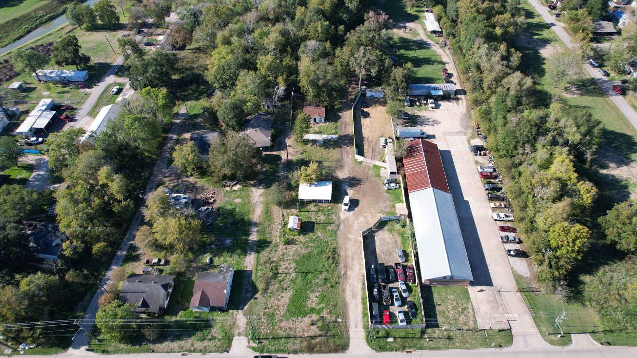 2842 5th St, Stafford, TX 77477 | Crexi.com