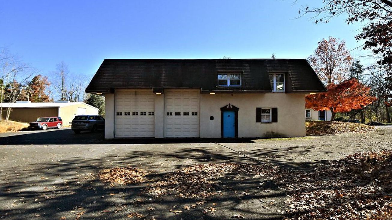 4365 Upper Ridge Rd, Pennsburg, PA 18073 | Crexi.com
