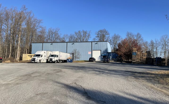 171 STONE CASTLE RD Rock Tavern NY 12575-5000 APN: 15-1-90.1 | Crexi.com