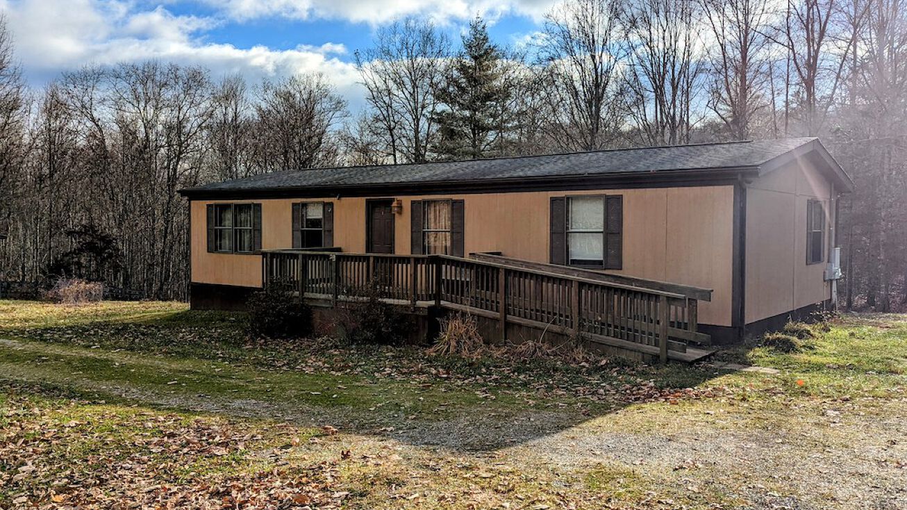 1555 Coles Knob Rd NE, Pilot, VA 24138 | Crexi.com