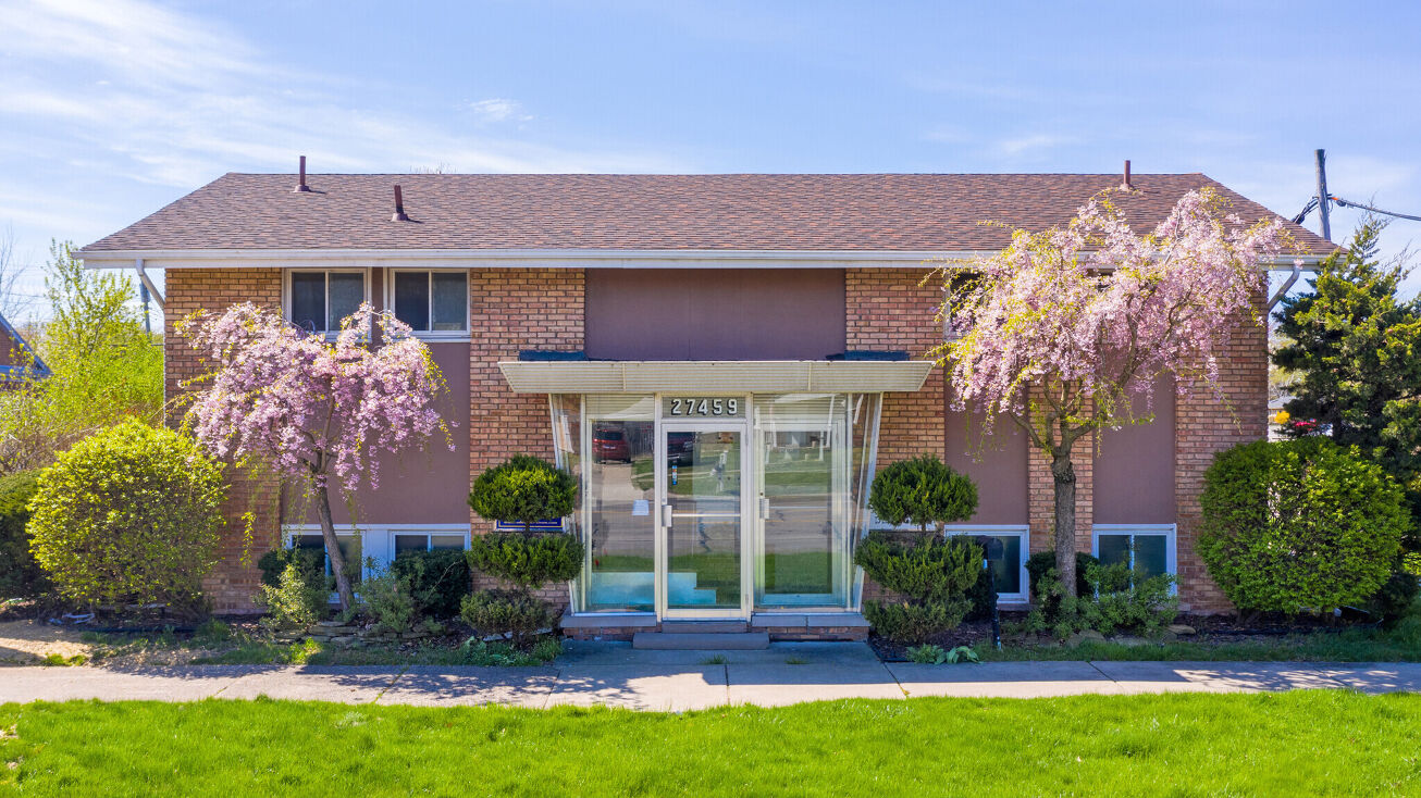 27459 5 MILE RD, Livonia, MI 48154 | Crexi.com