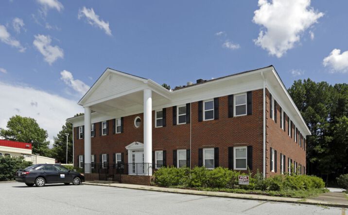 5833 STEWART PKWY Douglasville GA 30135-6932 APN: 013002500089 | Crexi.com