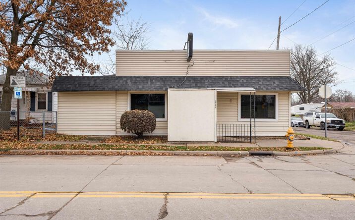1525 S CONCORD ST Davenport IA 52802 | Crexi.com