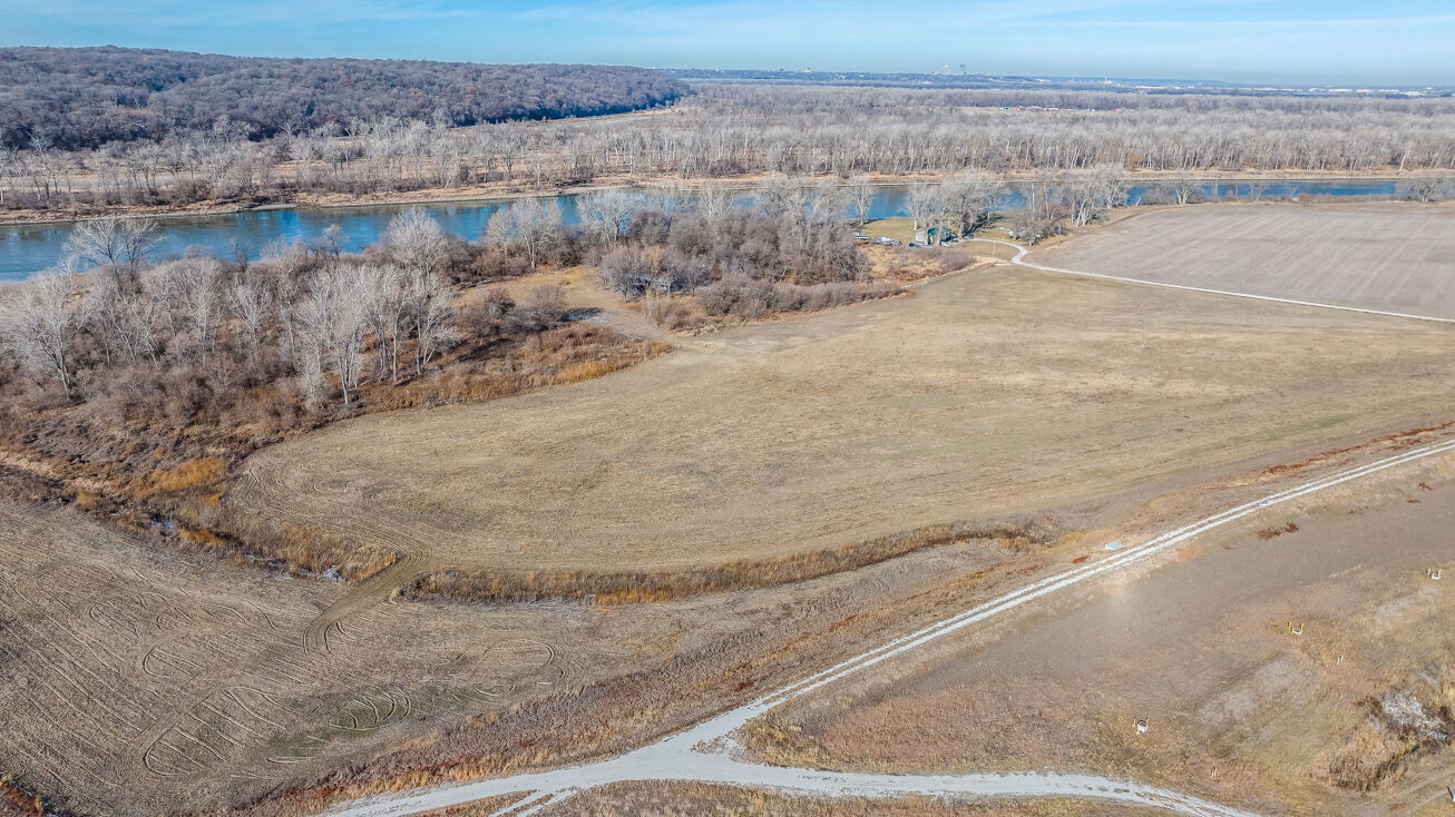 16625 Applewood Rd, Council Bluffs, IA 51503 | Crexi.com