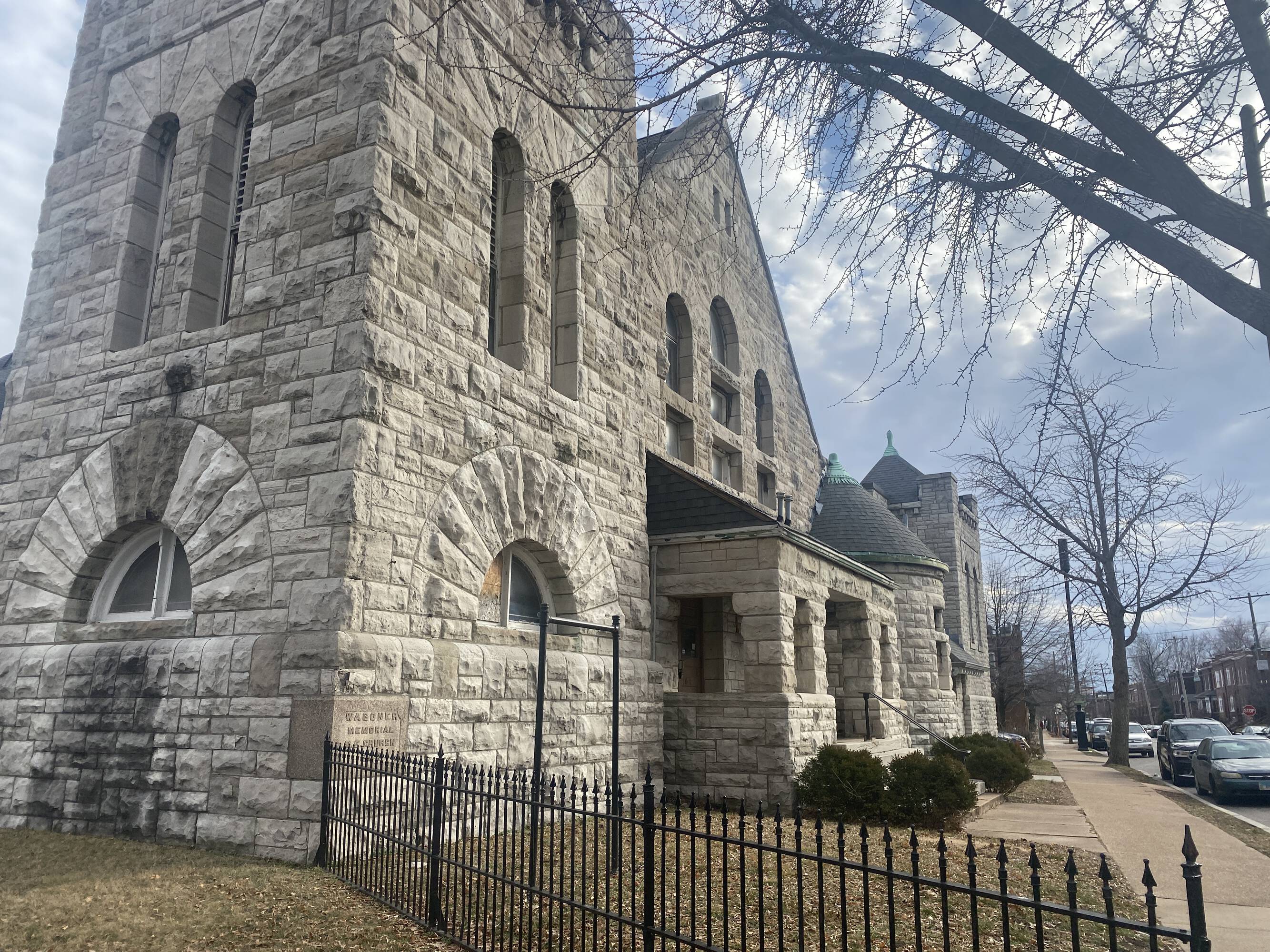 1040 S TAYLOR AVE St. Louis MO 63110 | Crexi.com