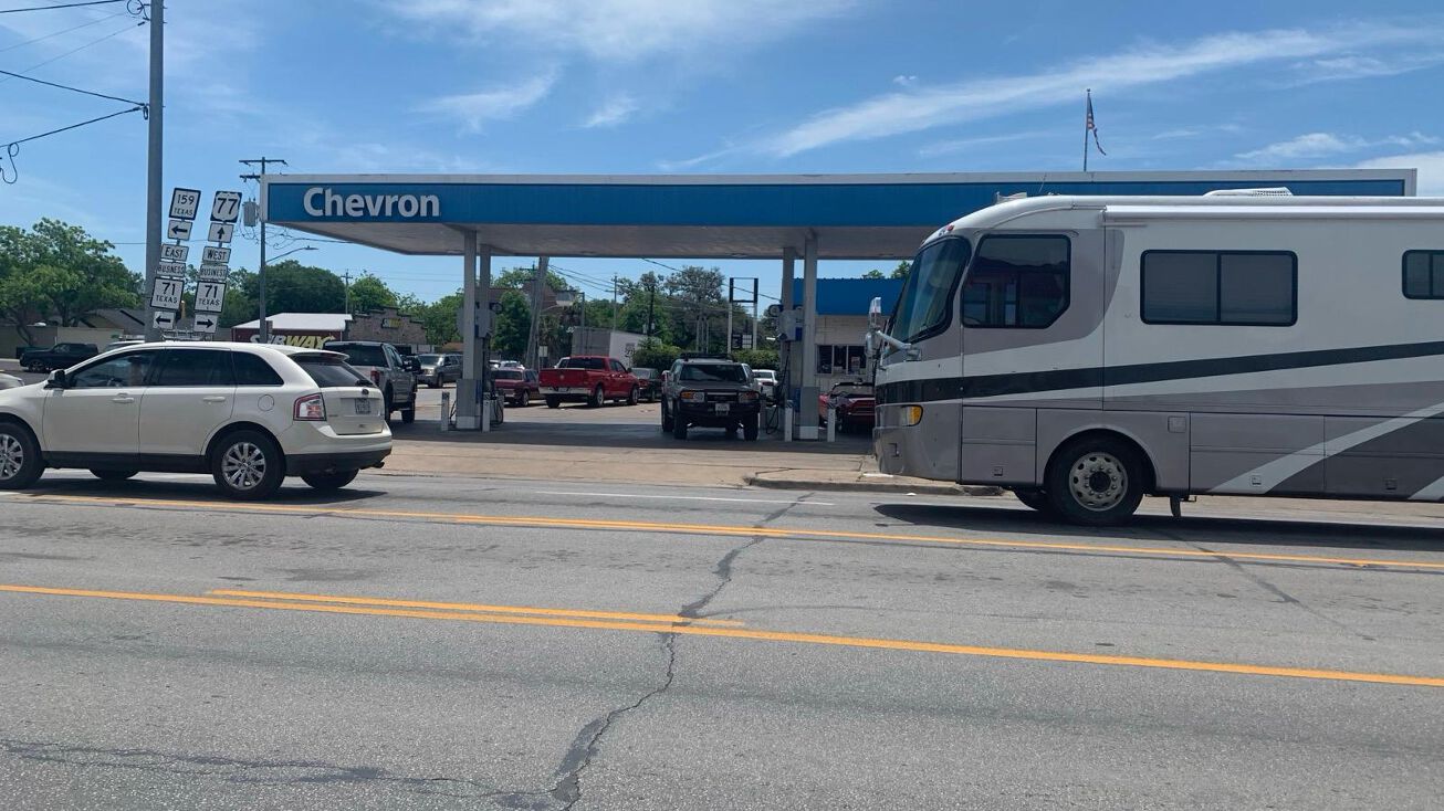 103 W Travis St, La Grange, TX 78945 | Crexi.com