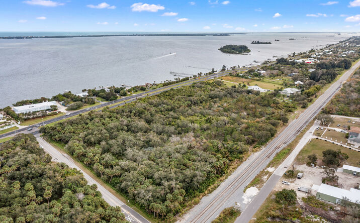 6798 S Us Highway 1, Grant, FL 32949 | Crexi.com