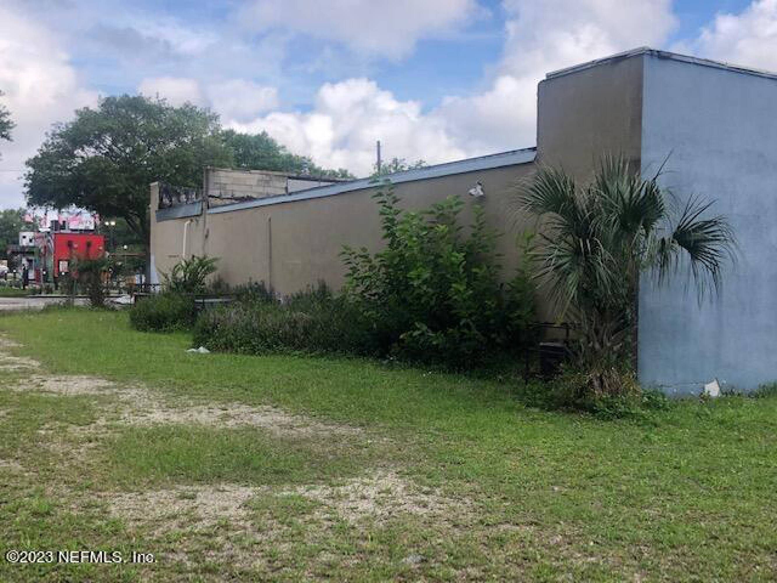 1492 KINGS Road, Jacksonville, FL 32209 | Crexi.com