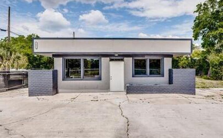 1041 E 8TH ST Jacksonville FL 32206-3975 APN: 114019-0000 | Crexi.com