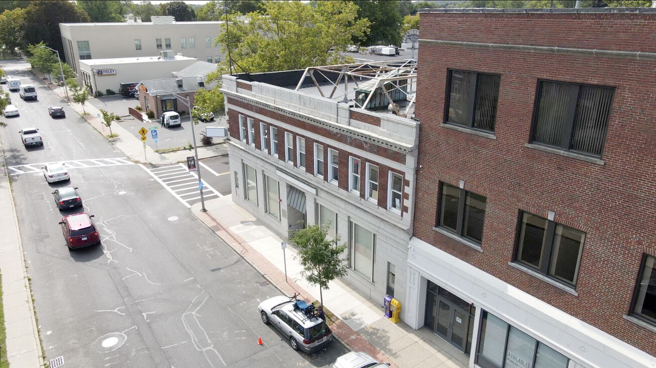 85 Elm St, West Springfield, MA 01089 | Crexi.com