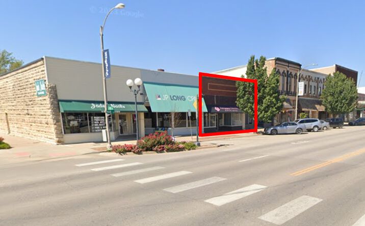 1019 Main St, Winfield, KS 67156 | Crexi.com