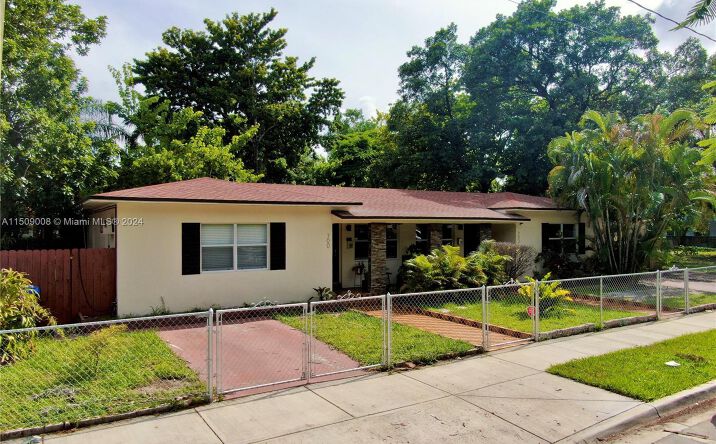 345 NW 3rd St, Miami, FL 33128 | Crexi.com