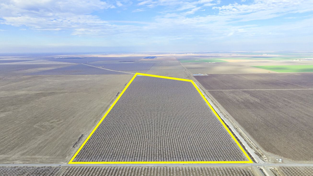 W. Davis Avenue, Helm, Helm, CA 93624 | Crexi.com