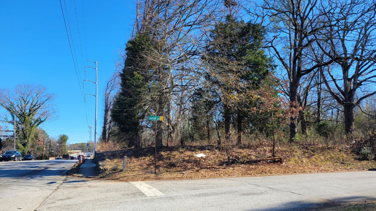 4819 Glenwood Rd, Decatur, GA 30035 | Crexi.com