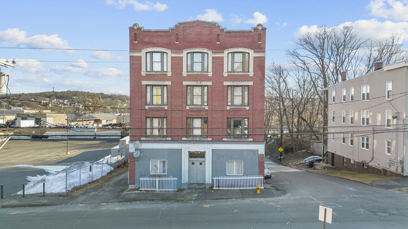 197 S Leonard St, Waterbury, CT 06708 | Crexi.com